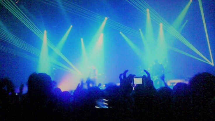 ”SVERIGES STÖRSTA ROCKBAND” – Blommans musiknörderier